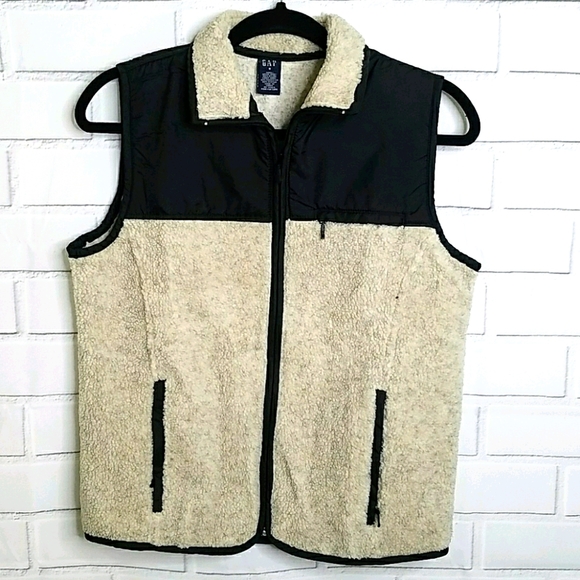 GAP | Jackets & Coats | 2 2 Gap Vest | Poshmark